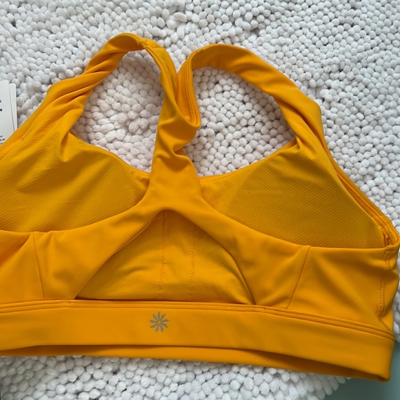 Athleta | Intimates & Sleepwear | Nwt Ultimate Bra Ddd | Poshmark